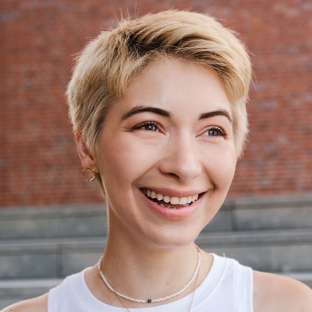 Anne K. Euler - E-Commerce Sales & Marketing Manager - Tchibo GmbH | XING