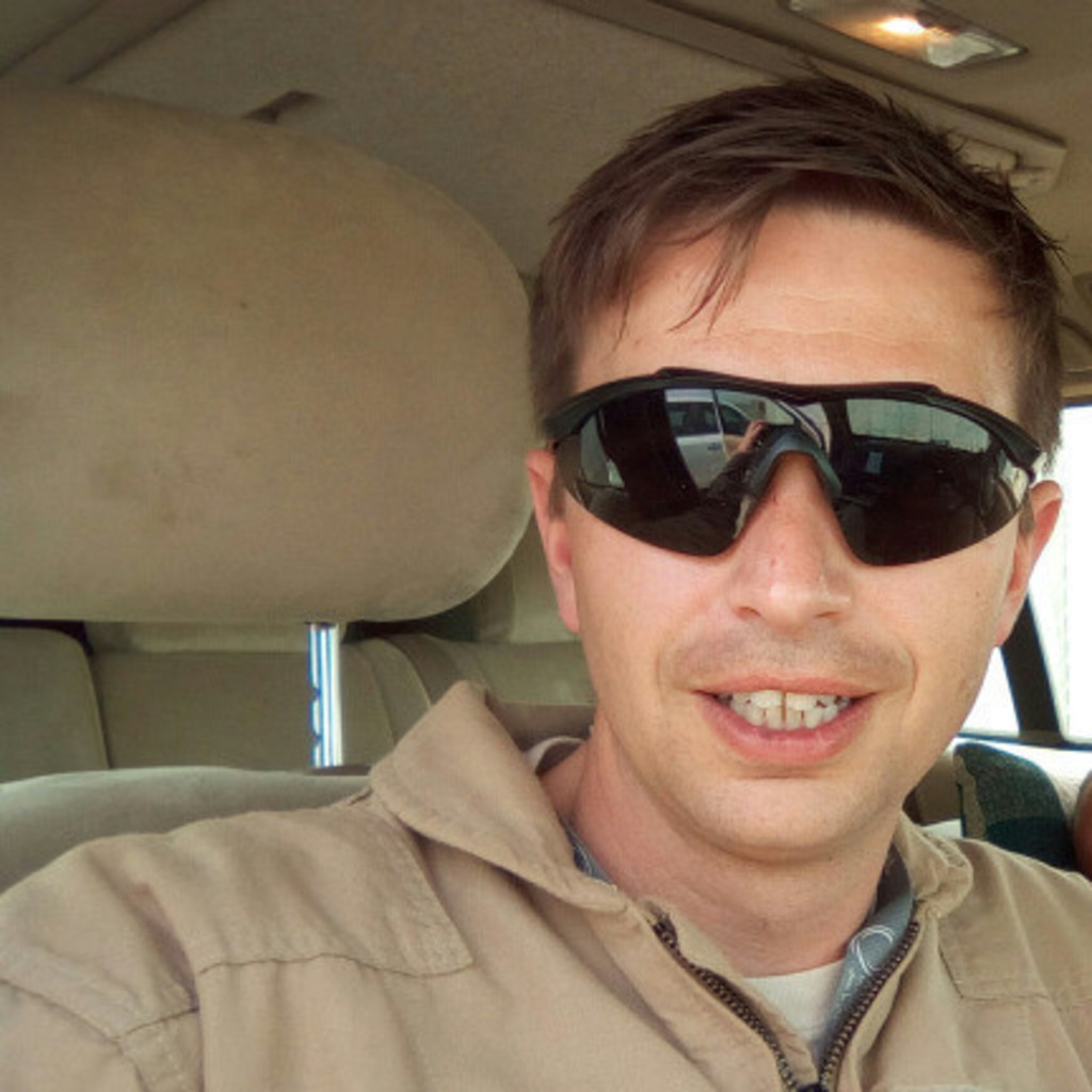 Christopher Wight - Close protection operater Iraq (Armed ) - Control ...