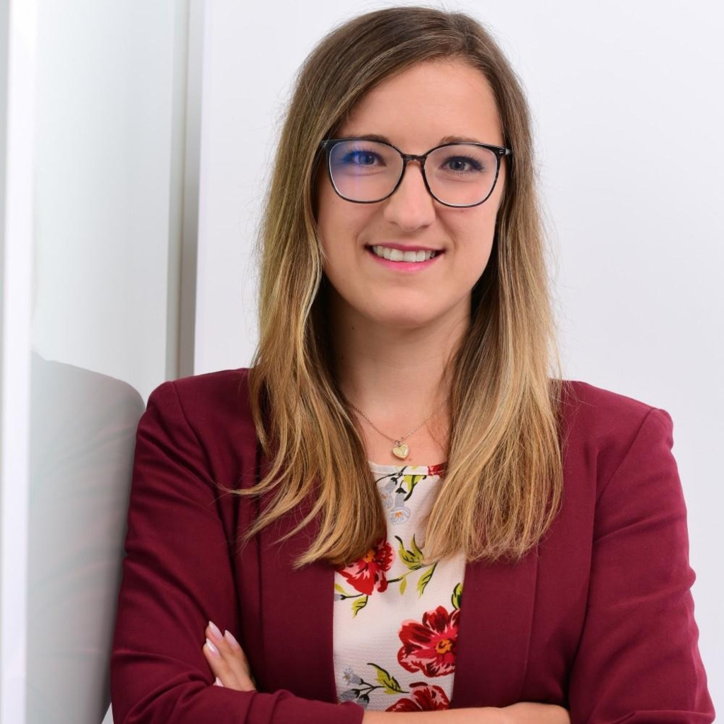 Sandra Nickel - Mitarbeiterbetreuung Deutschland - DekaBank Deutsche ...