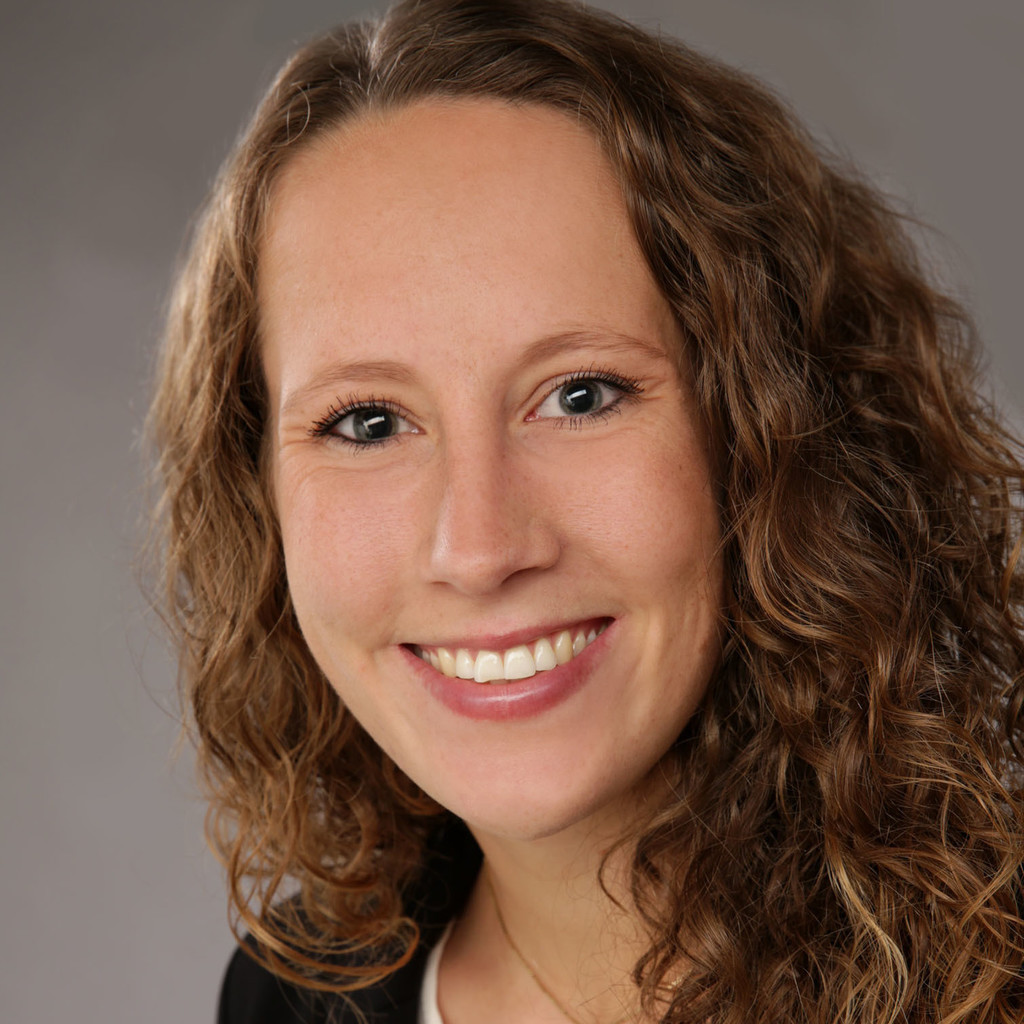 Magdalena Schuster - Referentin Corporate Responsibility - Studiosus ...