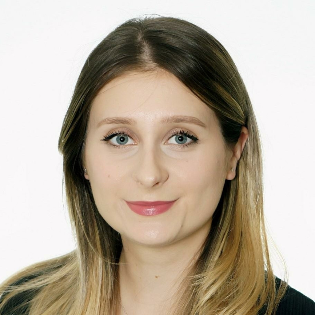 Dipl.-Ing. Majda Midzic - Software Developer - AKKA | XING