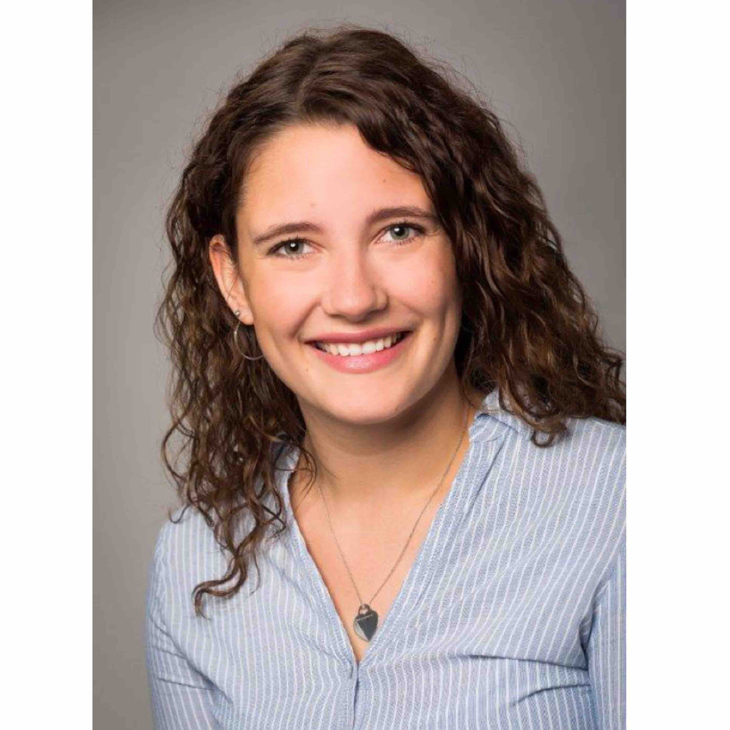 Melissa Hengmith - Compliance Coordinator - Gebr. Heinemann SE & Co. KG ...