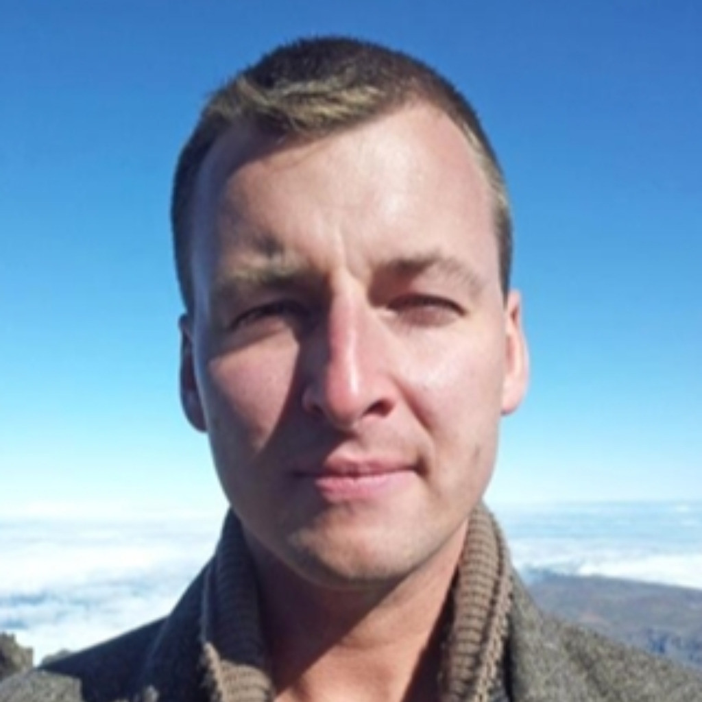 Roman Doubrava - AI & HPC Research for Hybrid Cloud & Data Platforms ...