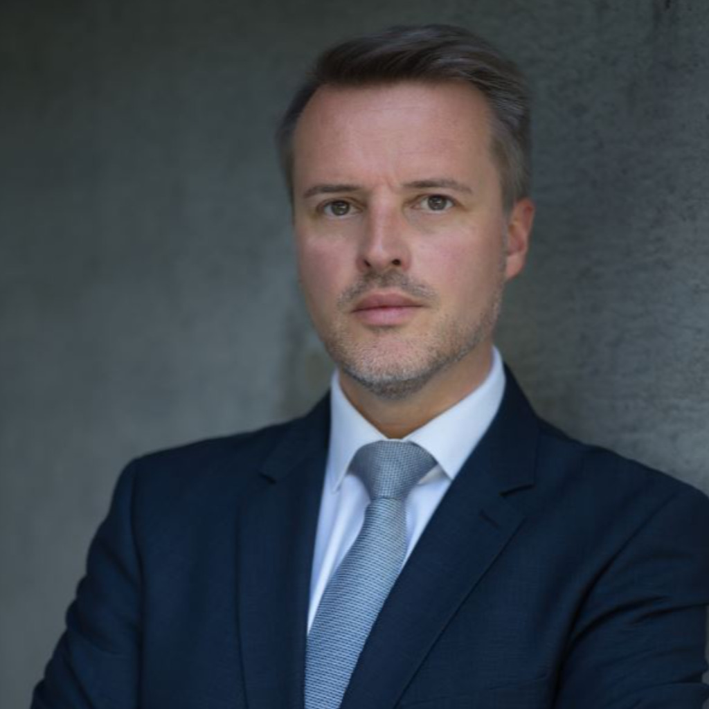 Tim Wrobel - Managing Director & Regional Head Region Osteuropa - B ...