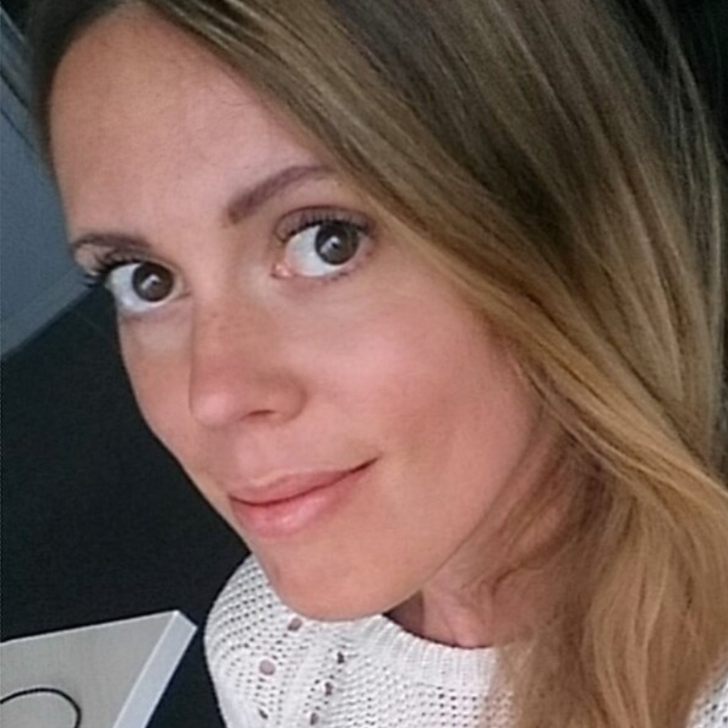 Doris Hofmann - Art Director - Pegasus - new media | XING