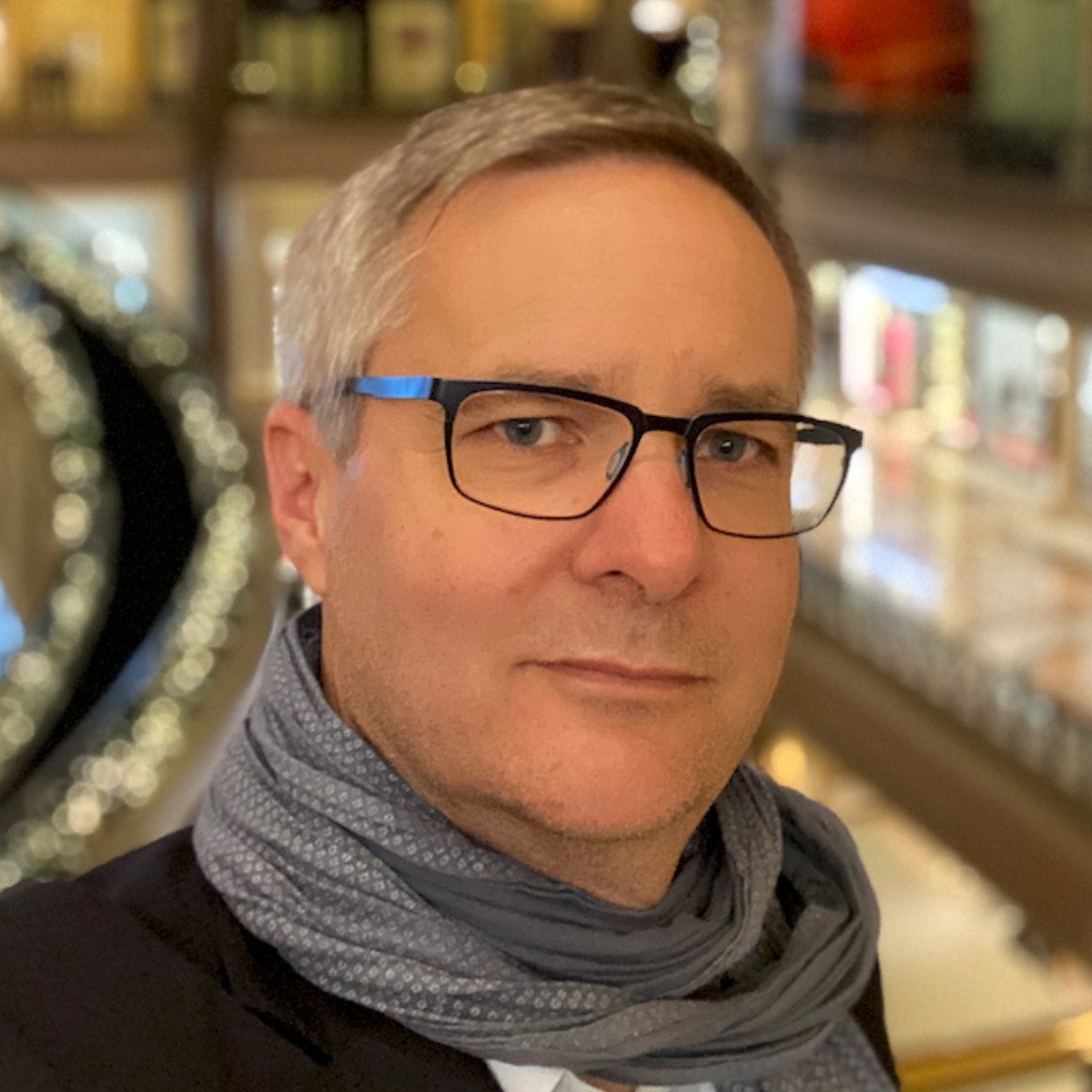 Daniel P. Schmidt - Senior Consultant Mobility Technologies - Swisscom ...