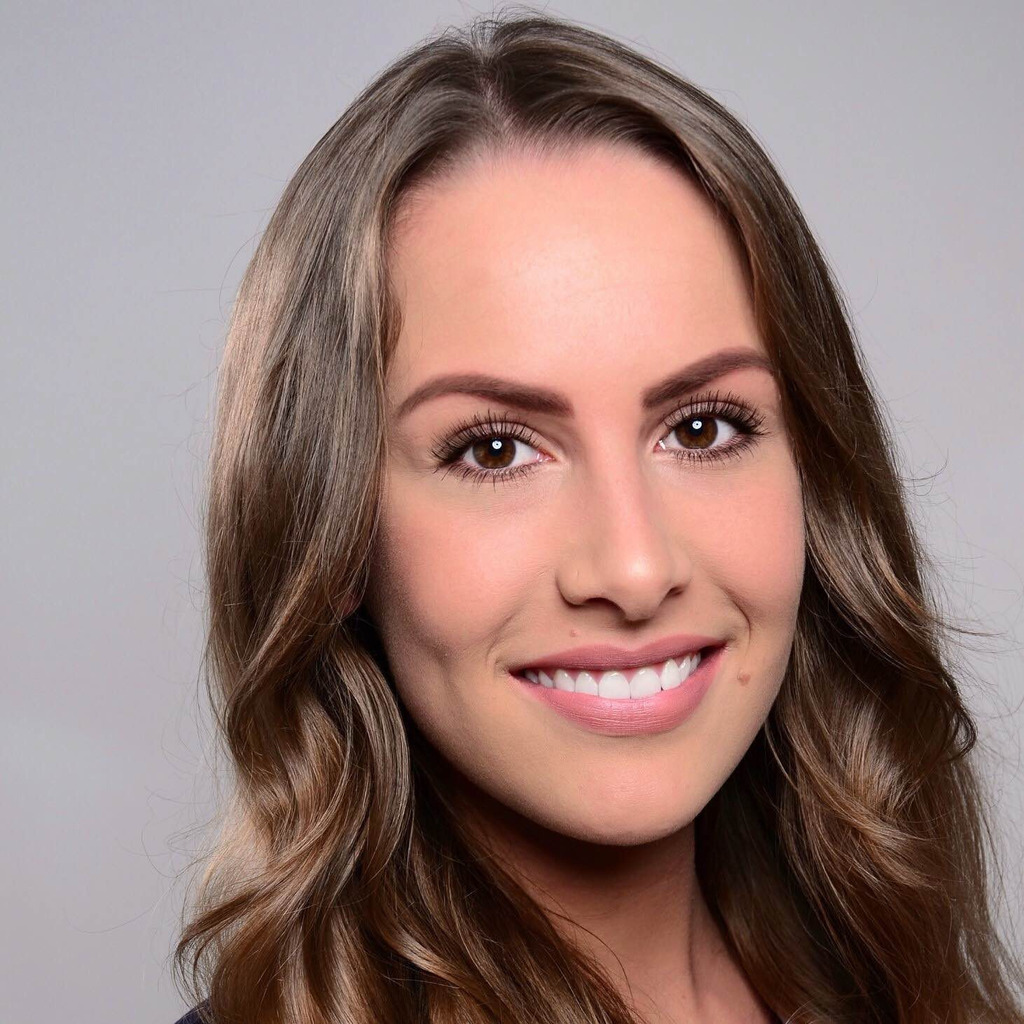 Selina Dinus Entwicklungsingenieur Mercedes Benz Group Xing
