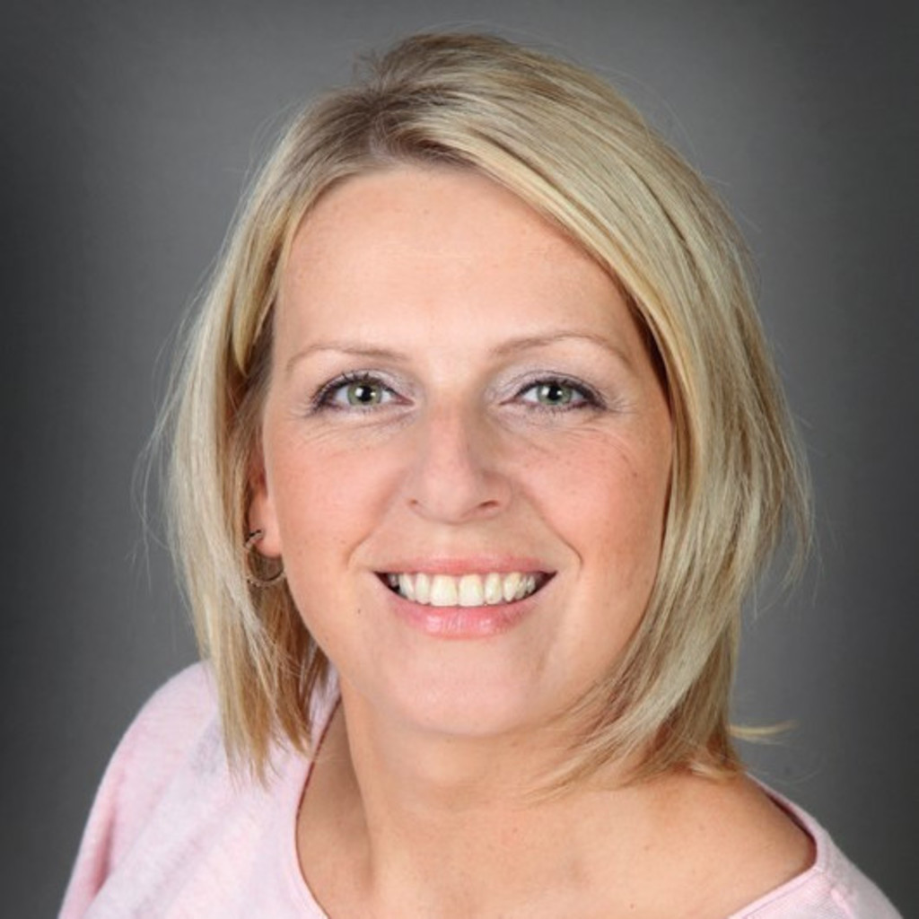 Anna Ebeling - Krankenschwester im Außendienst / BetaPlus Nurse ...