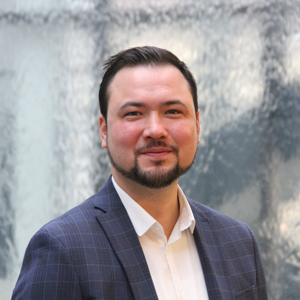 Julian Yang - Stellvertretender Leiter Talent Acquisition Management ...