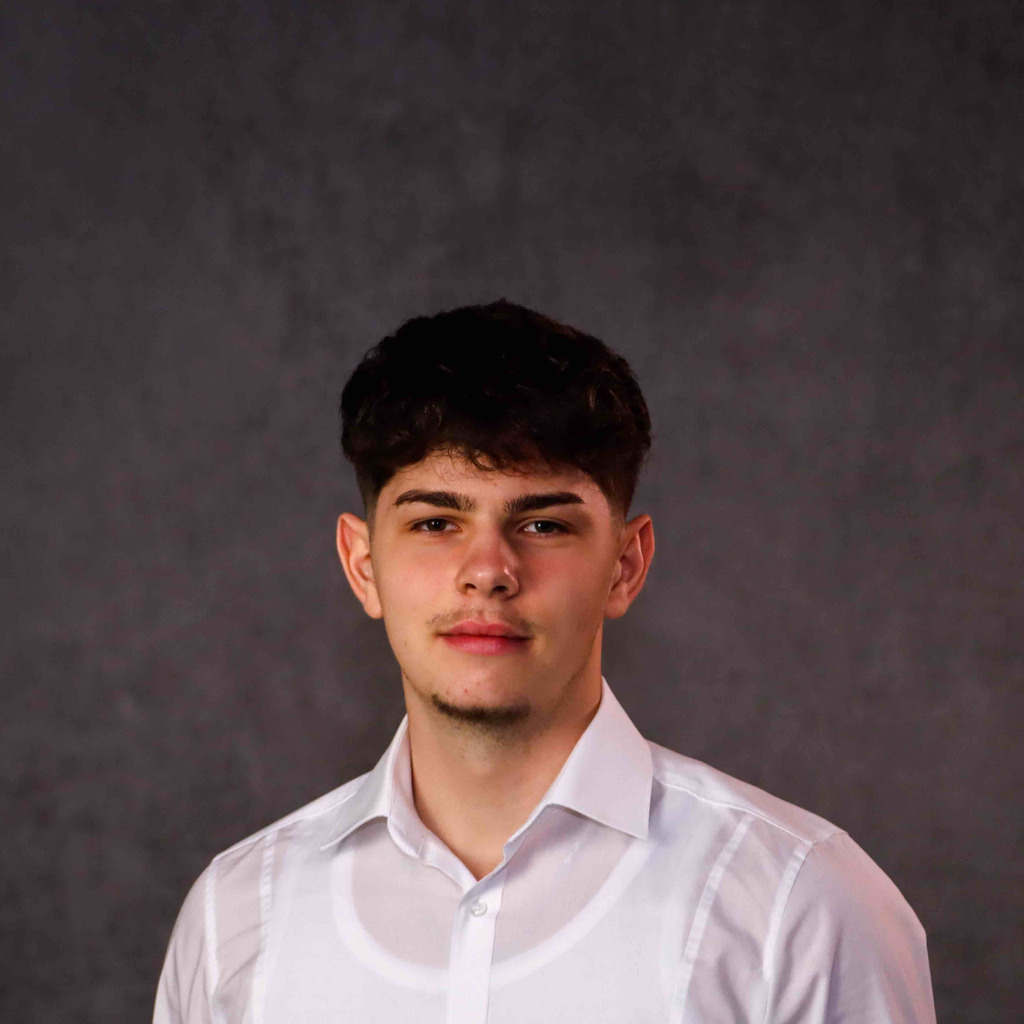 Devin Eisbrenner: Ausbildung und Berufserfahrung | XING