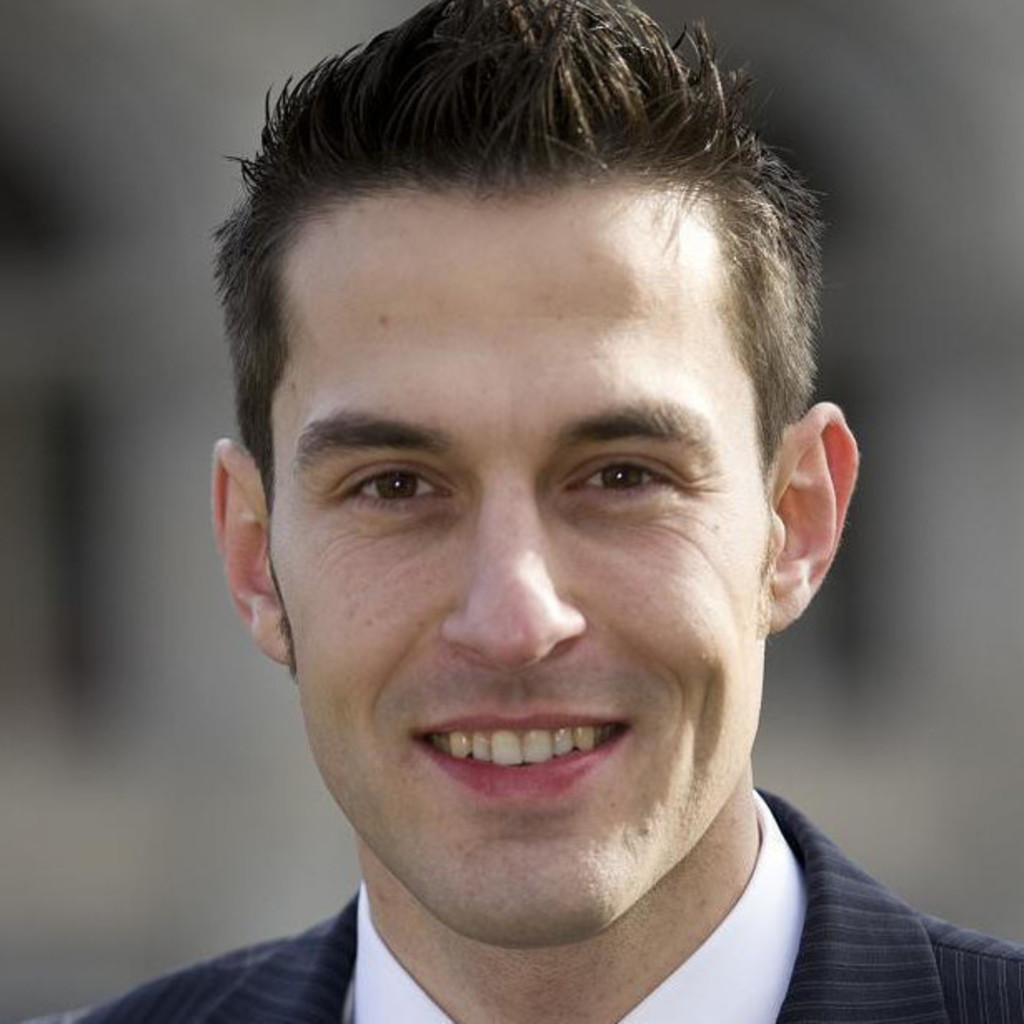 Stefan J. Bode - Senior Manager - DerFinanzinvestor.de - Einfach Investieren | XING