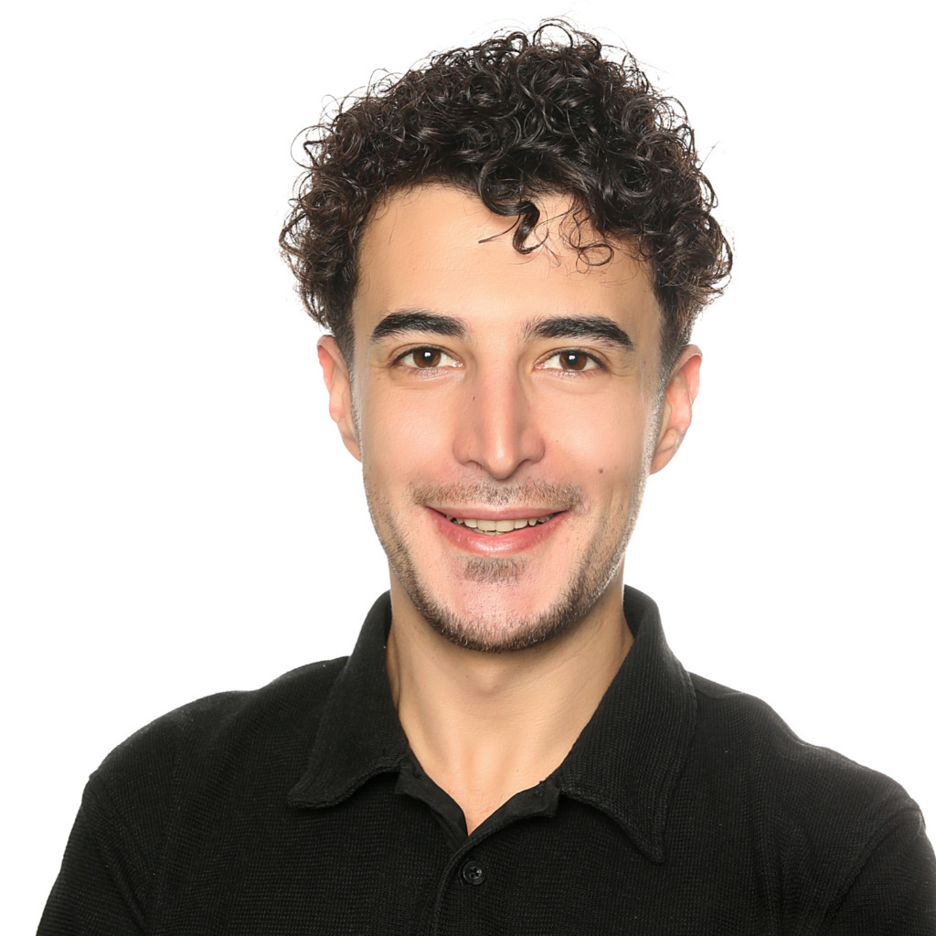 Yasser Hashem - Front Desk Agent - Moxy KölnBonn Flughafen | XING