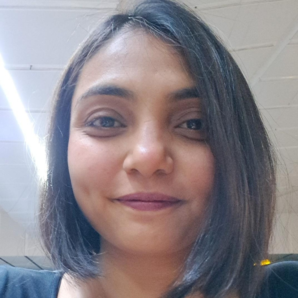 Akanksha Singh: Ausbildung und Berufserfahrung | XING