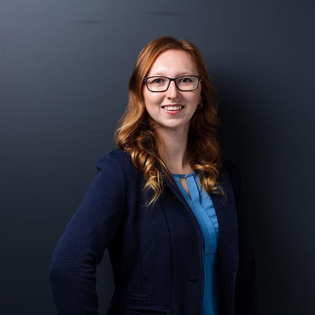 Jennifer Biermann - Mitarbeiterin Kundenmanagement + kaufmännische ...