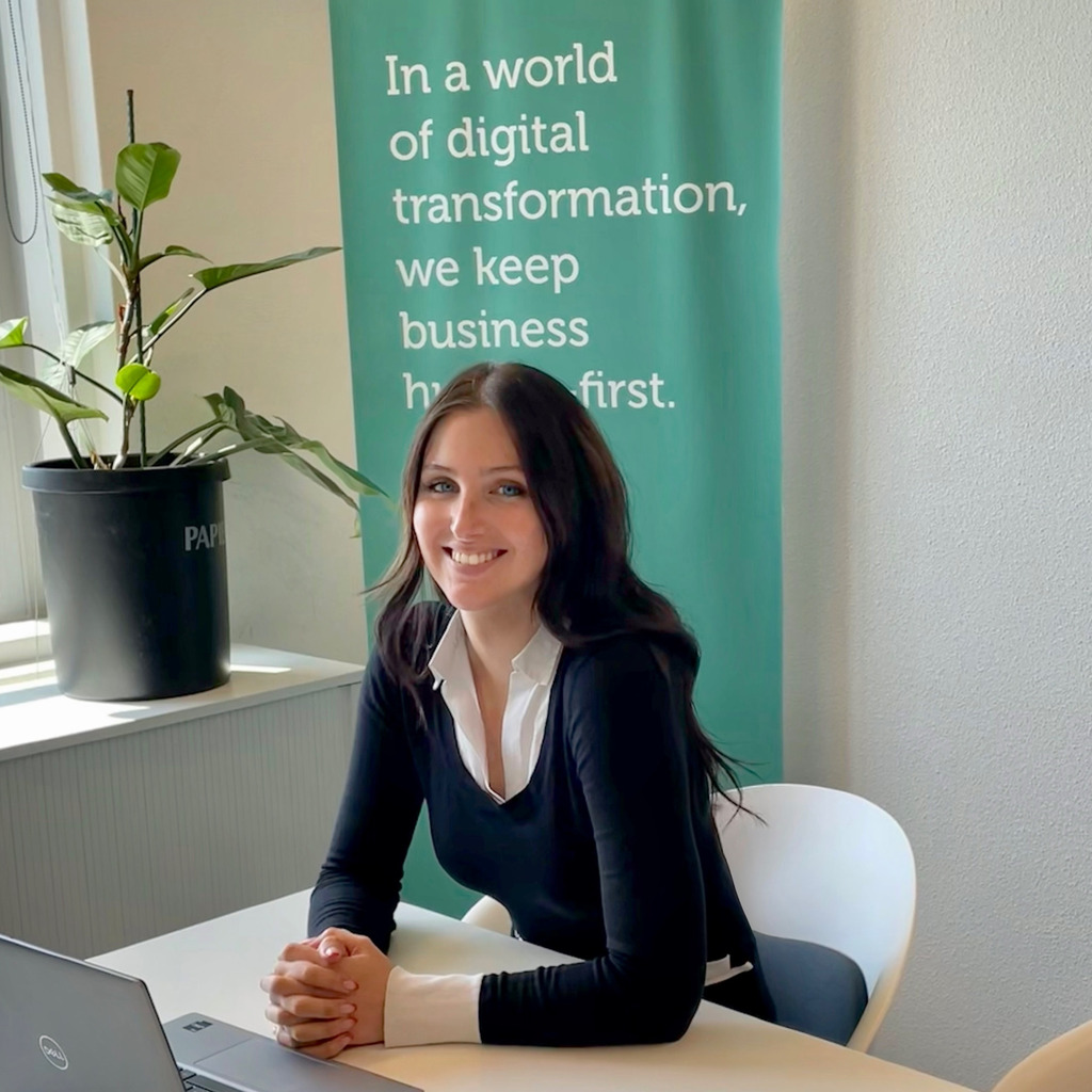 Aurelie Van Landeghem - Client development manager - RGP | XING