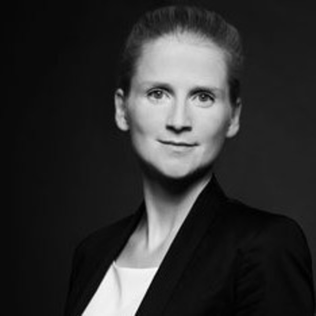 Sabine Fischbacher - Marketing Manager - LGT | XING