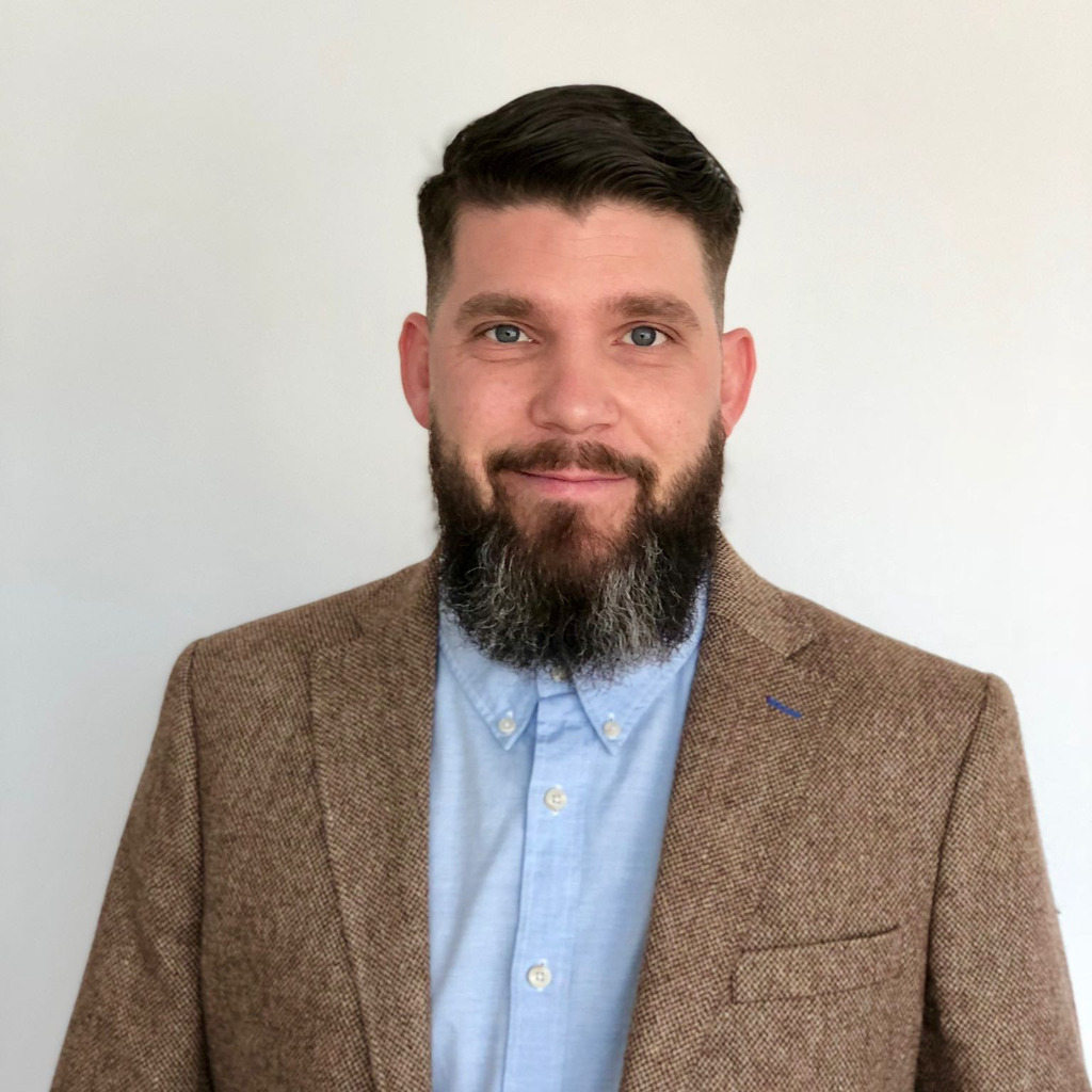 Oliver Roth - Leiter Eigenproduktionen Szenisch & Magazine - SRF ...