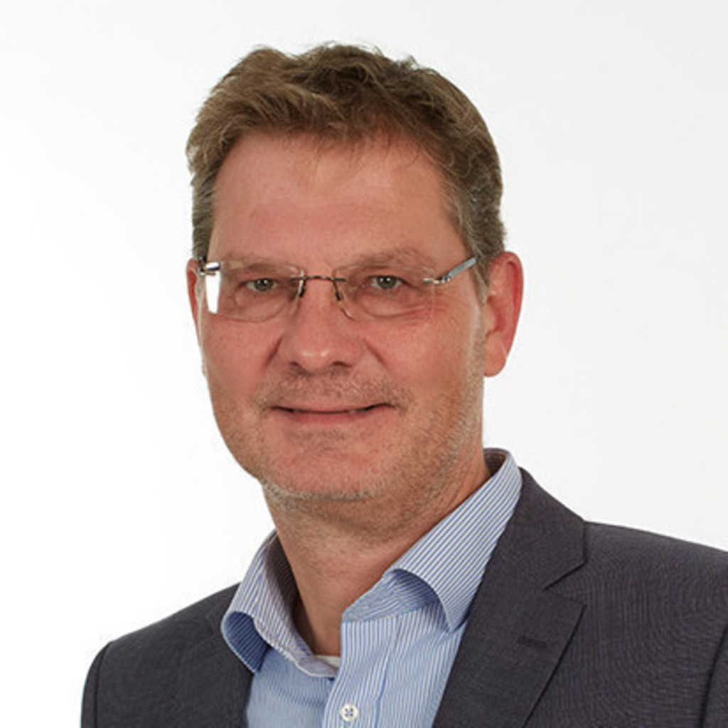 Michael Niklas - Leiter Finanz- und Rechnungswesen - AGAPLESION ...