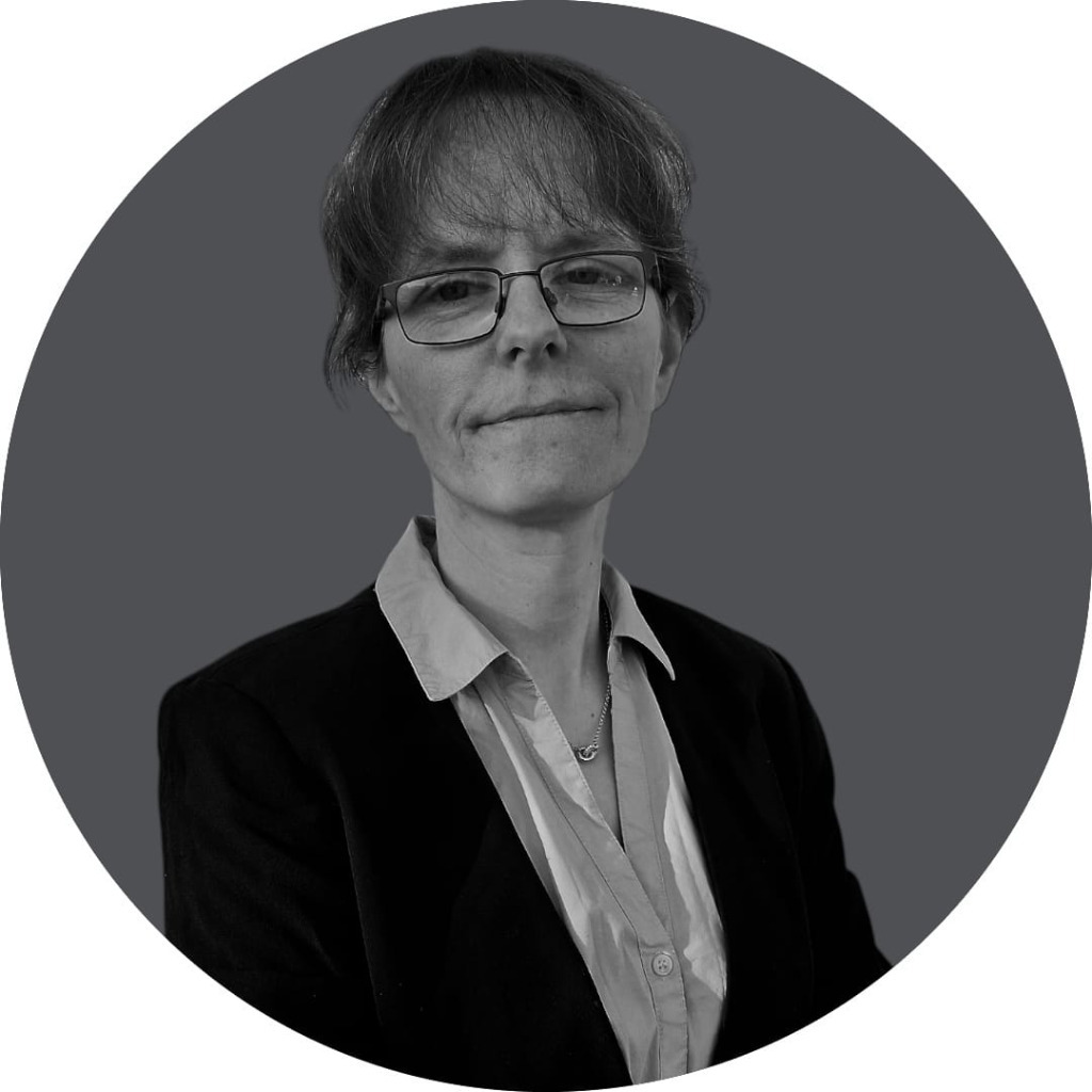 Annett Raunigk - Head of Supply Chain Management - Paul Valentine GmbH ...