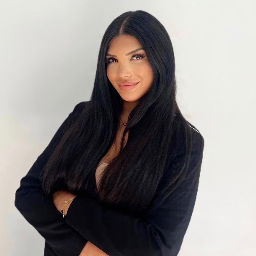 Celin Önen - Pharmareferent - Santis im Auftrag von AstraZeneca | XING