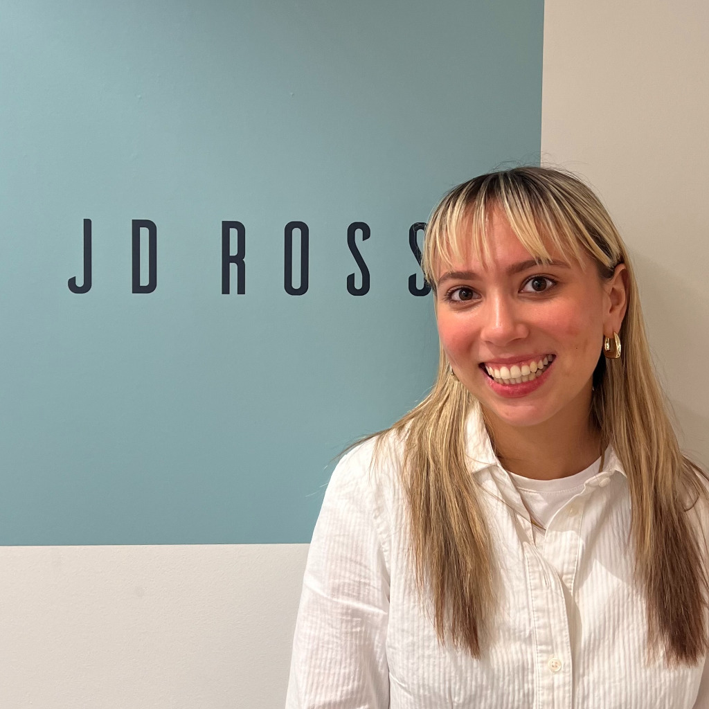 Lara Kern - Recruitment Consultant - JD Ross Energy | XING