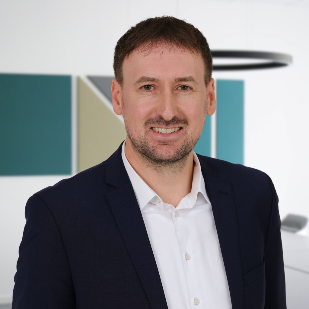 Christian Wolf - Head of Global Treasury & Corporate Controlling - Woco ...