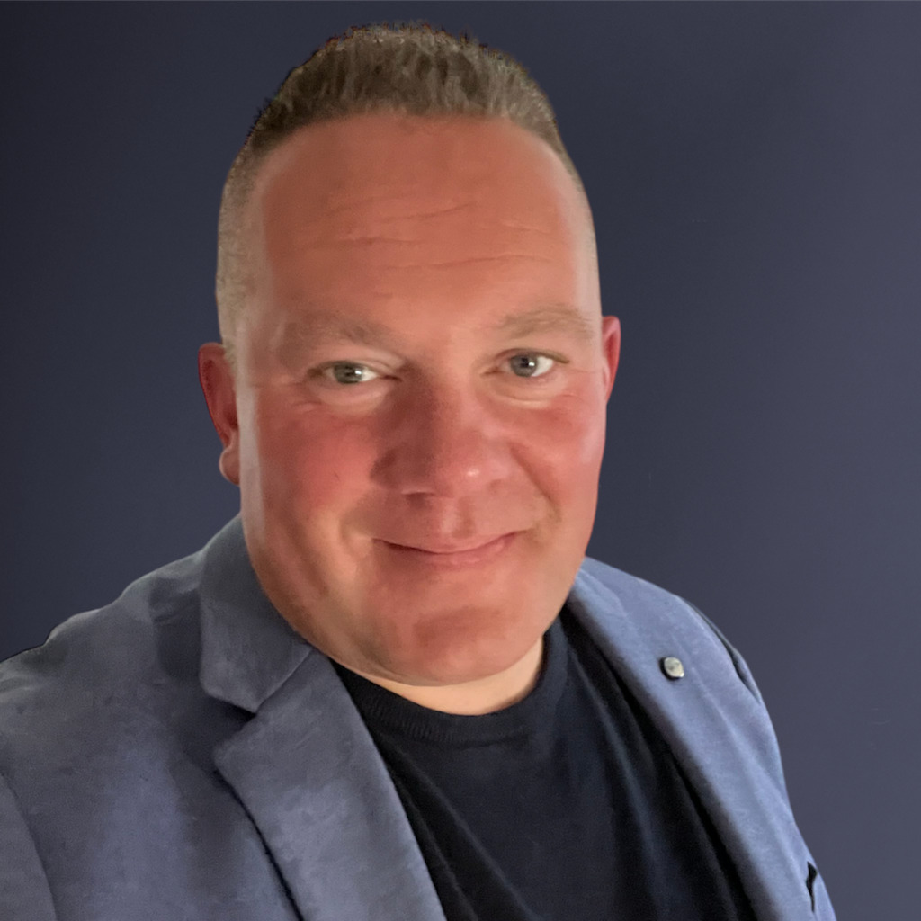 Marc Schöne - Geschäftsführer - Online Magazin - Fohlen-Hautnah.de | XING