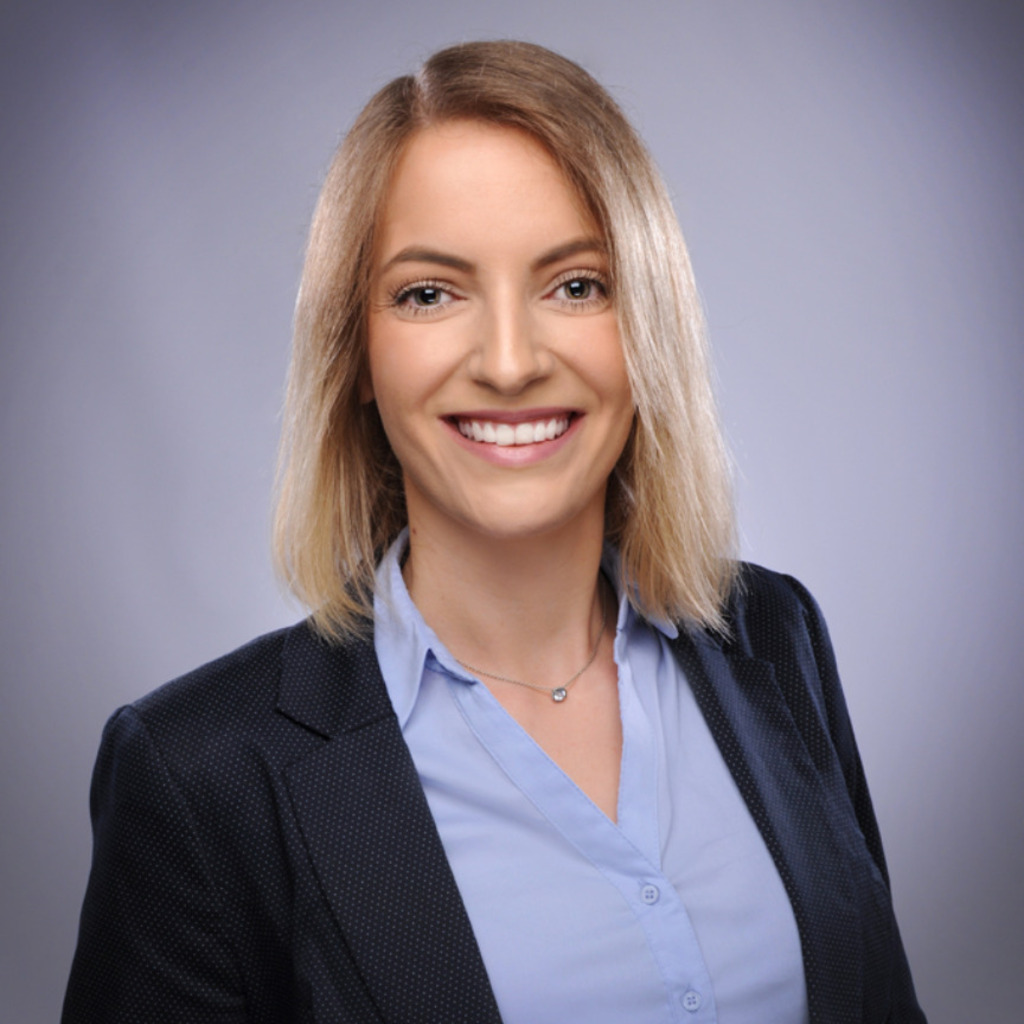 Isabelle Weller - Operations Manager Patient Support & Digital - AbbVie ...