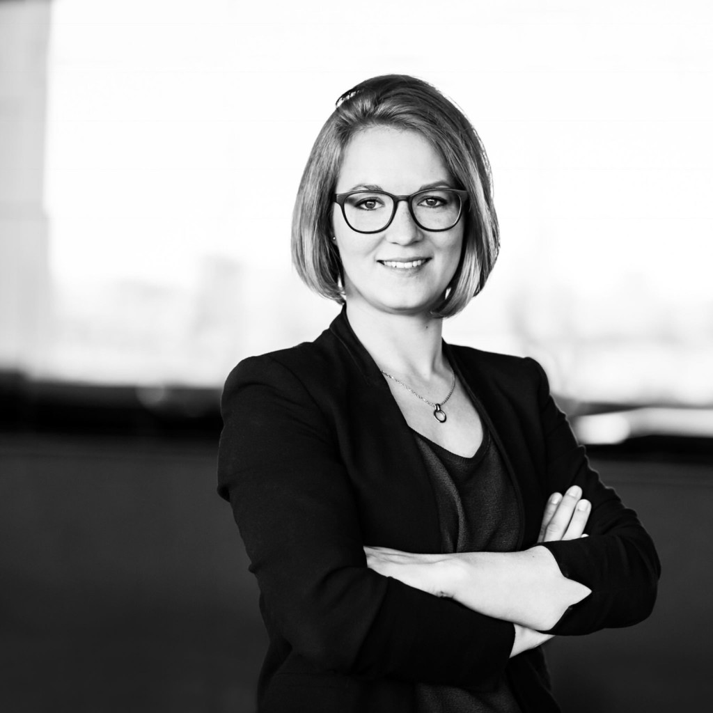 Lisa Flechsig - Guest Experience Manager - InterContinental Hotel ...