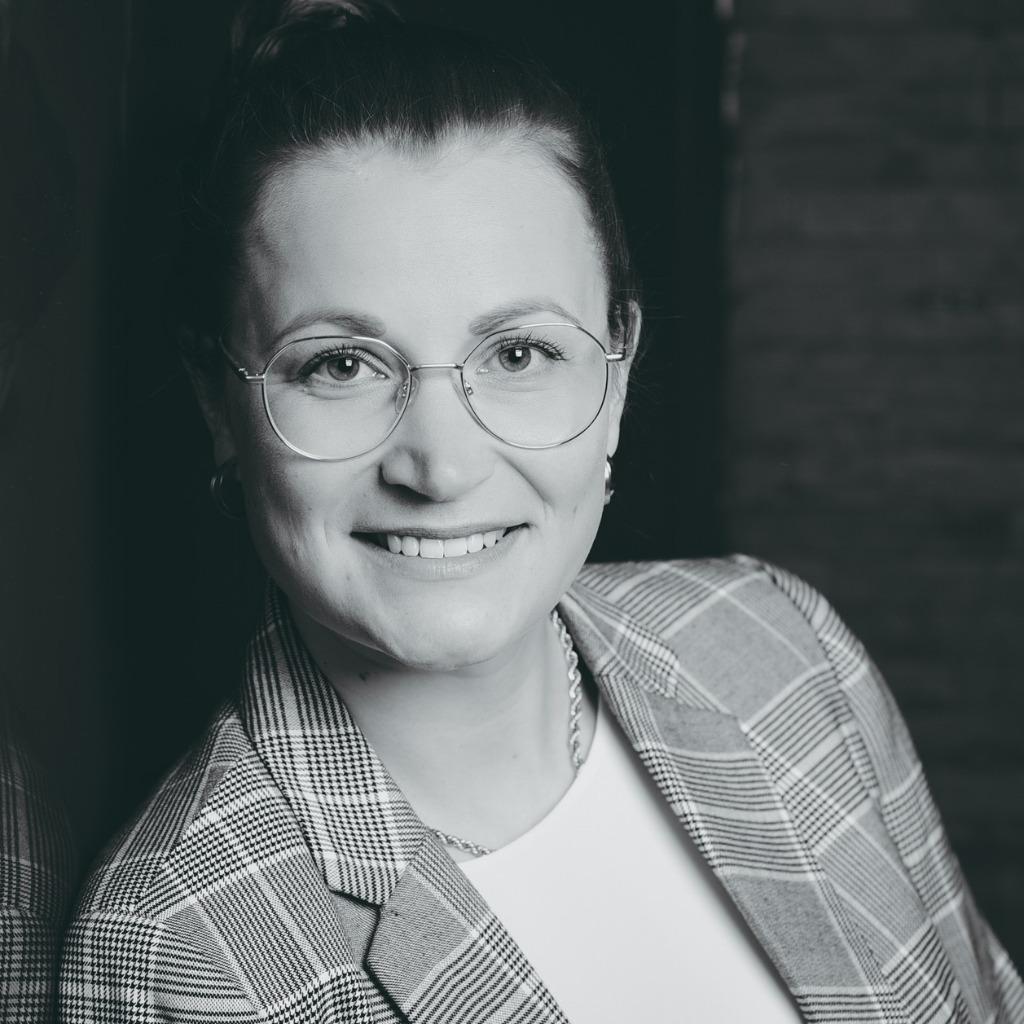 Anna Hassler's Instagram, Twitter & Facebook on IDCrawl