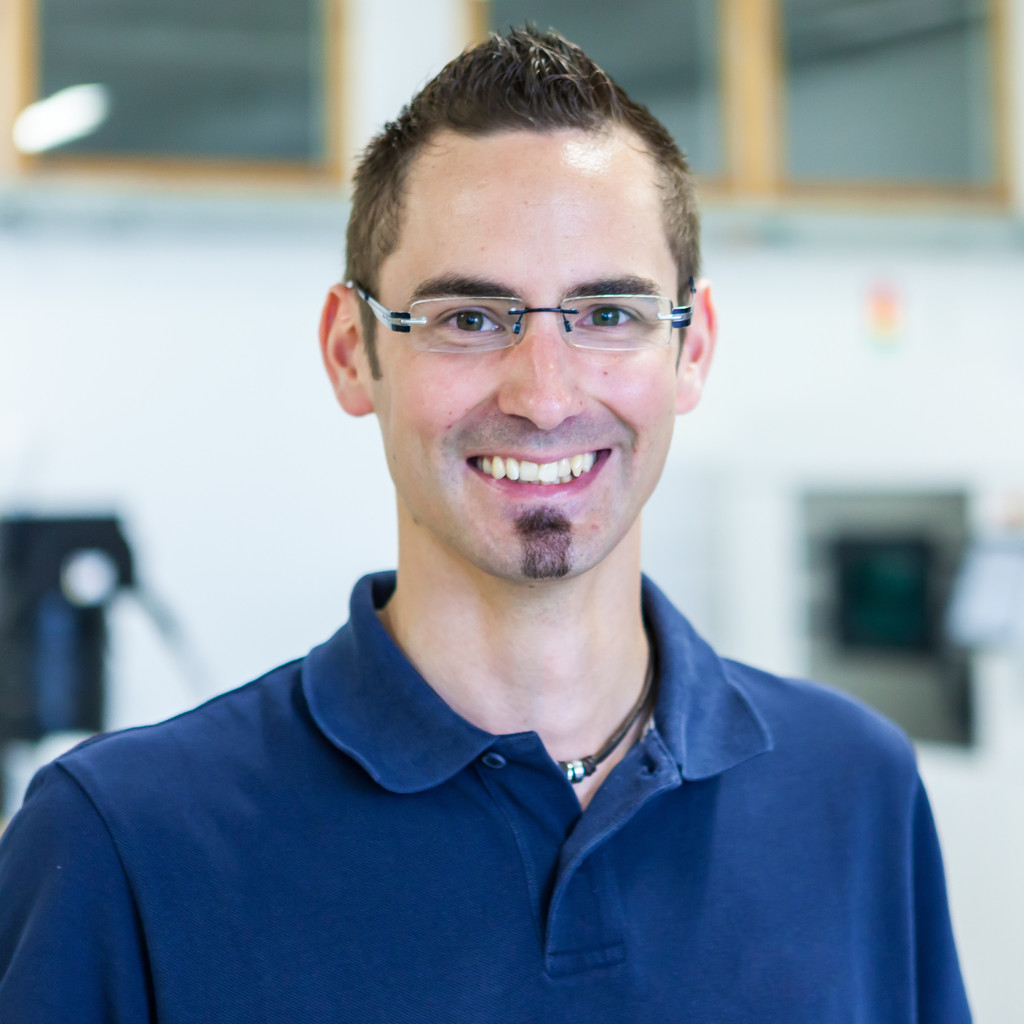 Pascal Schäfer - Geschäftsführender Gesellschafter - LIGHTWAY GmbH & Co ...