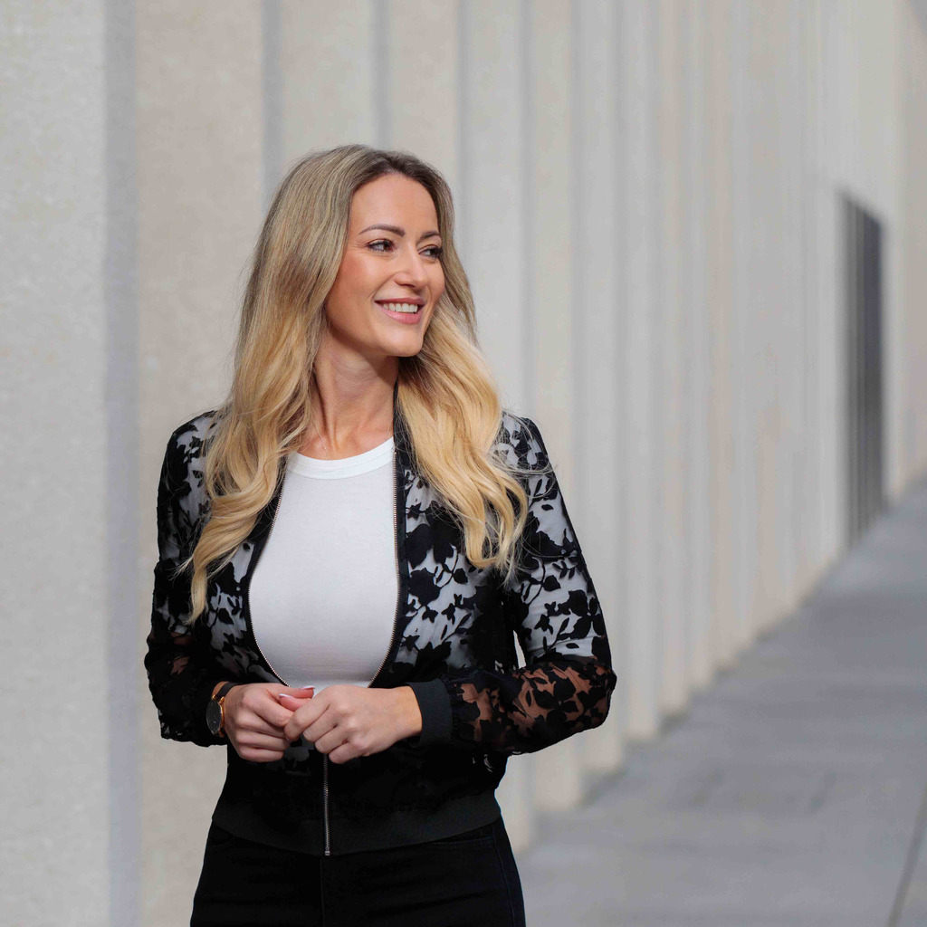 Tina Fröhlich - CEO - Fröhlich versichert GmbH | XING