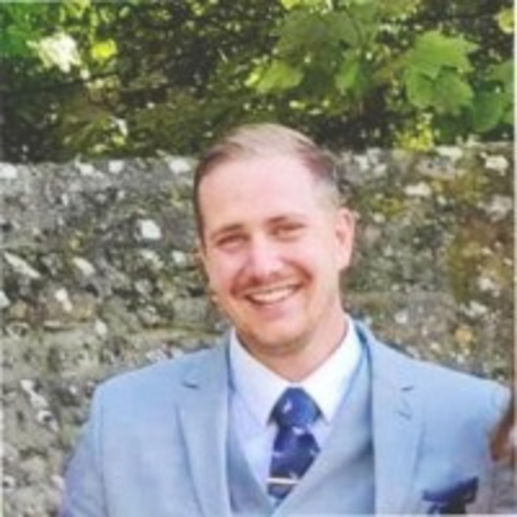 Chris Geall - Senior Sales Development Representative - Lead Forensics ...