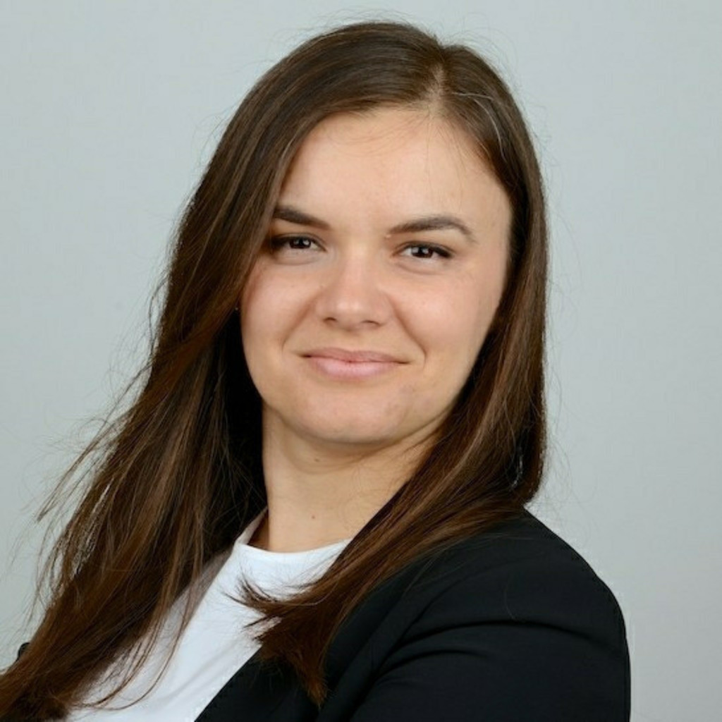 Marina Petrovic - Data Reporting Specialist, Risk and Analytics - EWZ ...