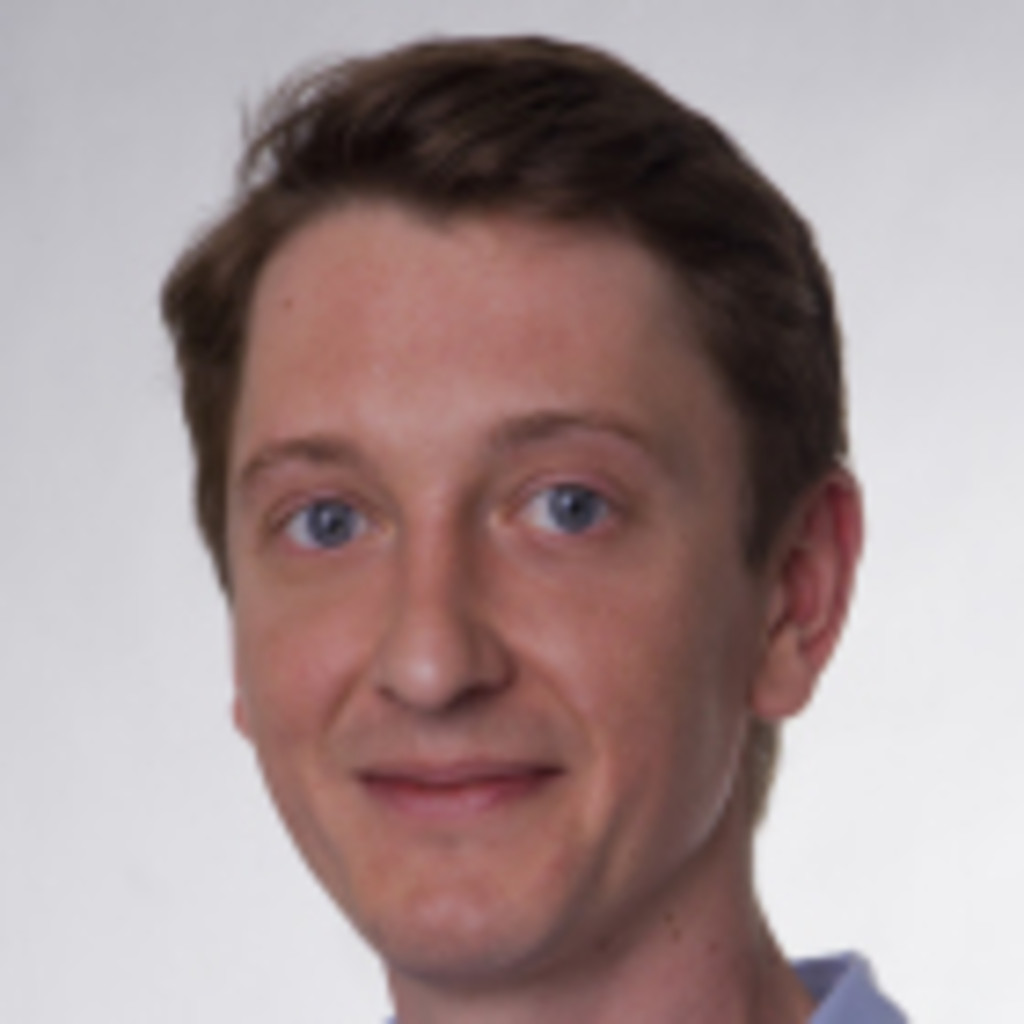 Michael Stoffel - Technical Trainer - Mercedes-Benz Customer Assistance ...