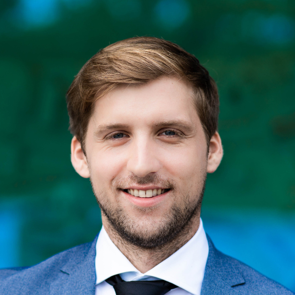 Simon Bell - Career Manager | Tax & Legal - TOPSTEP GmbH | XING