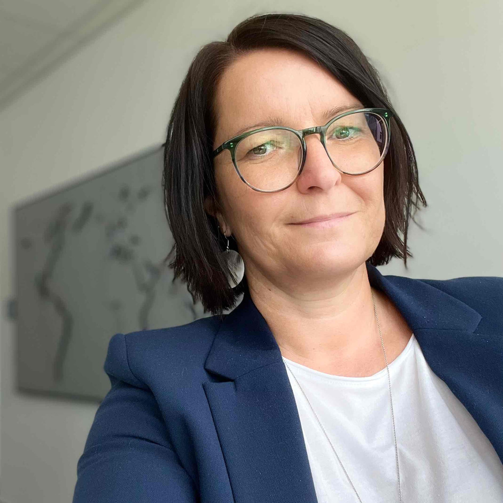 Arite Herrmann - Head of Customer Service - Magnesia GmbH | XING