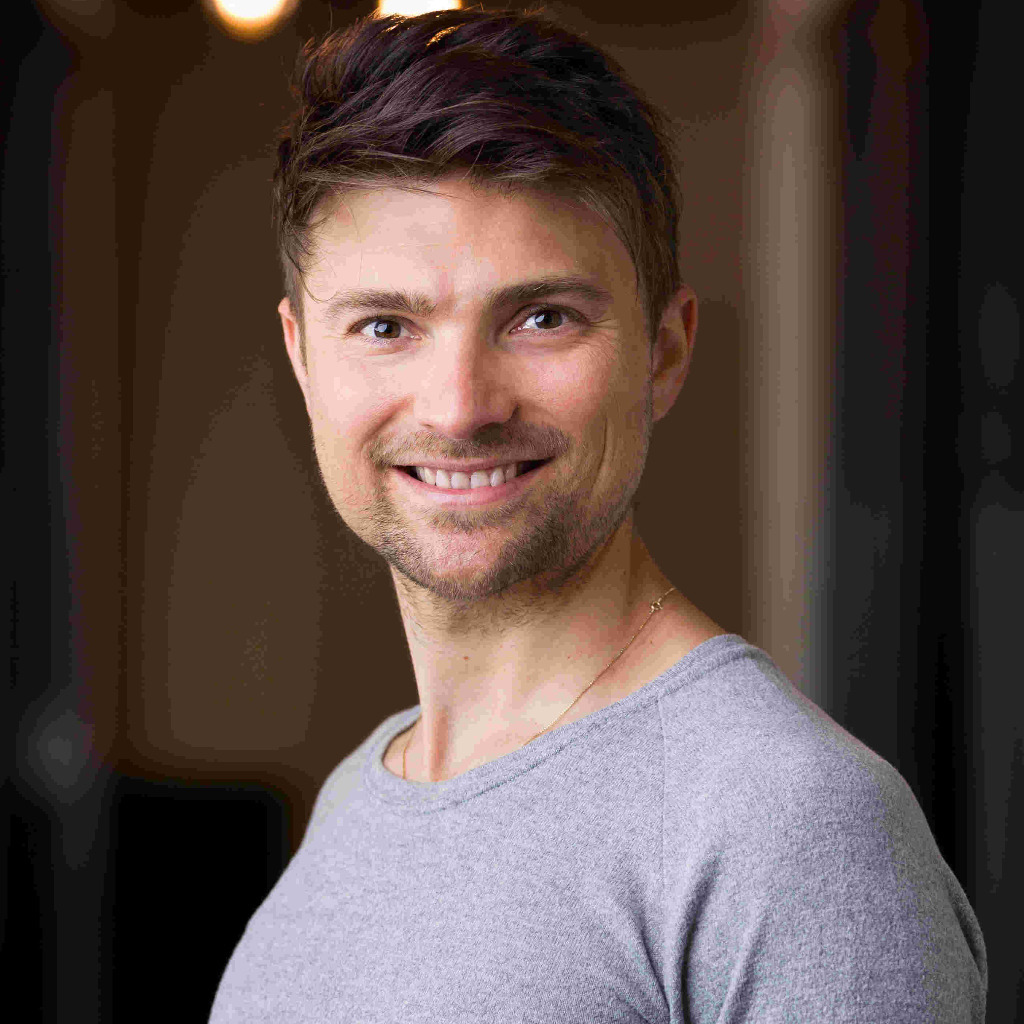 Daniel Nagy - Associate Contractor - EY (Ernst & Young) | XING