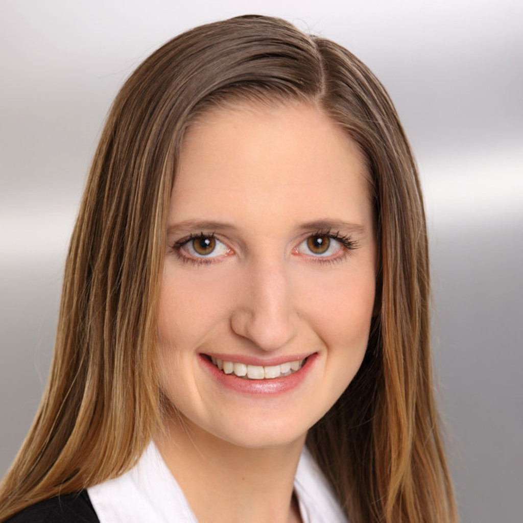 Laura Rohrbach - Expertin Netzwerkentwicklung und mathematische ...