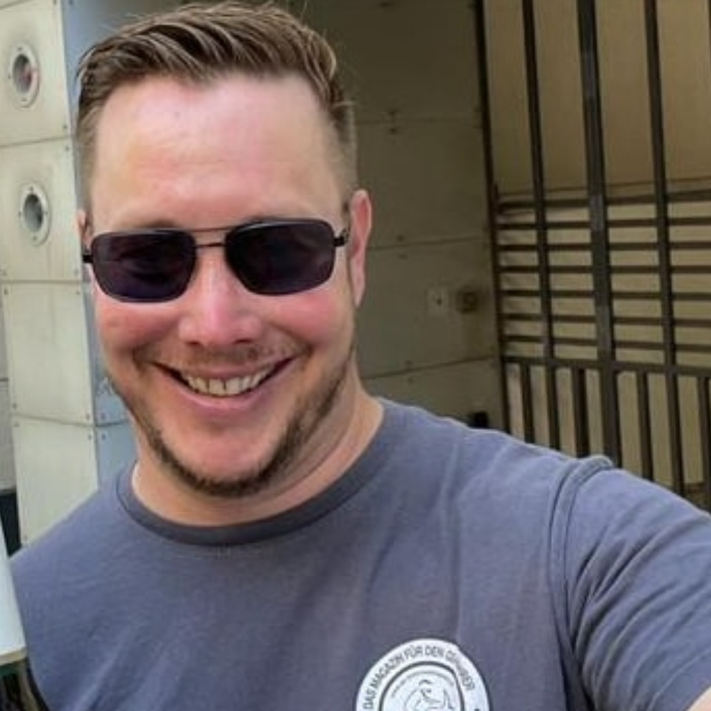 Folster aus Neumünster in der Personensuche von Das Telefonbuch