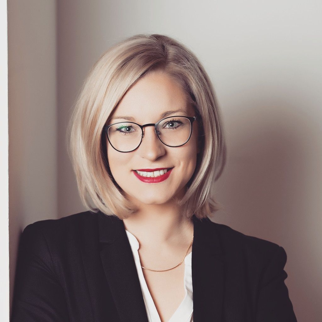 Kerstin Erber MA - Inhaberin & Geschäftsführerin - NXTverse Agentur für ...