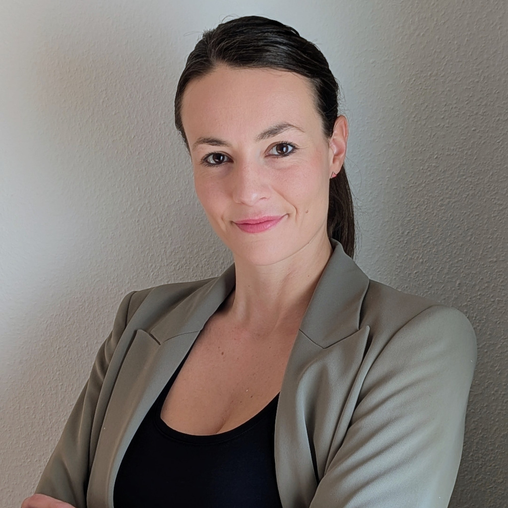 Sabrina Neumann - Produktmanager IoT/Industrie 4.0 - EMAG Gruppe | XING