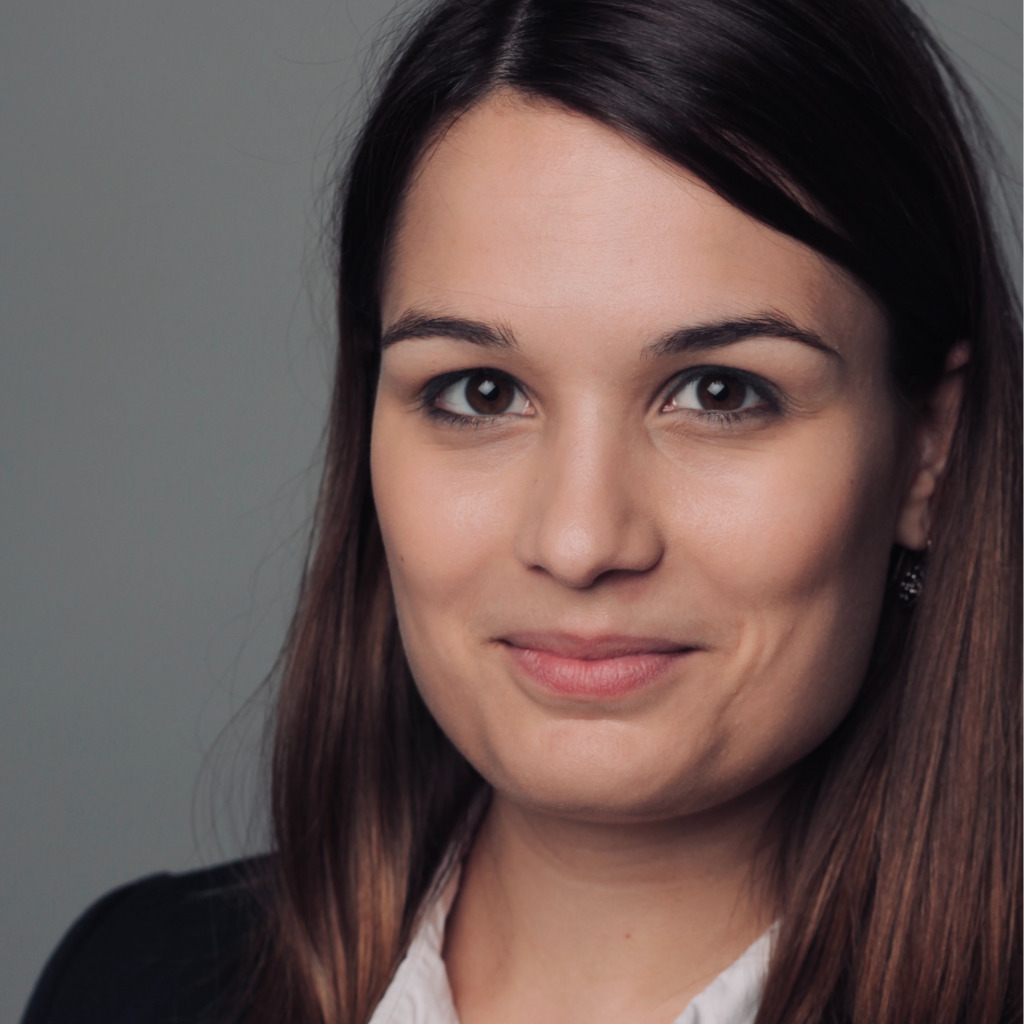 Annika Meyer - Credit Analyst - DZ HYP AG | XING