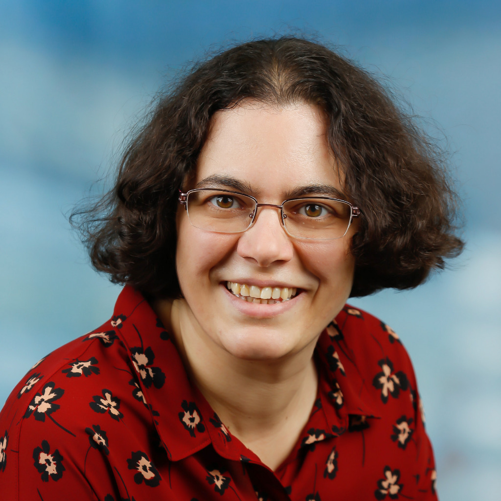 Mag. Caroline Cermak - Kanzleileiterin - RA Dr. Michael Cermak | XING