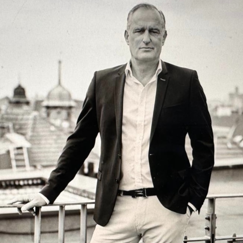 Michael Bell - Immobilienexperte - ImmoNOW | XING