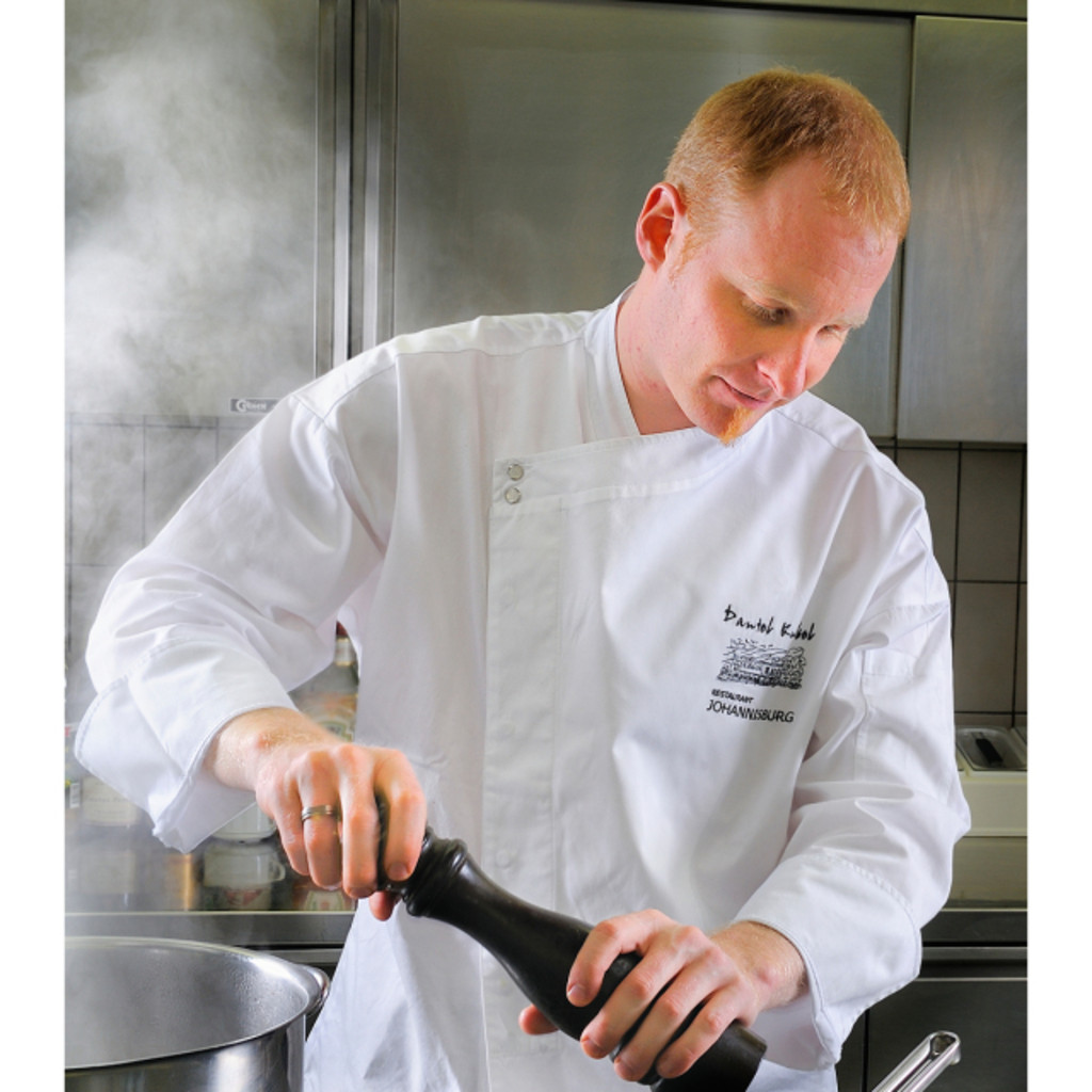 Daniel Knobel - Geschäftsführer - Weinbestellung.ch | XING