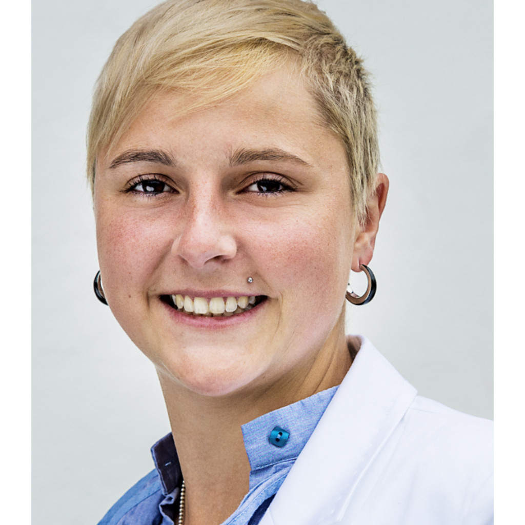 Georgia Steiner - People Coach - Axept Business Software AG | XING