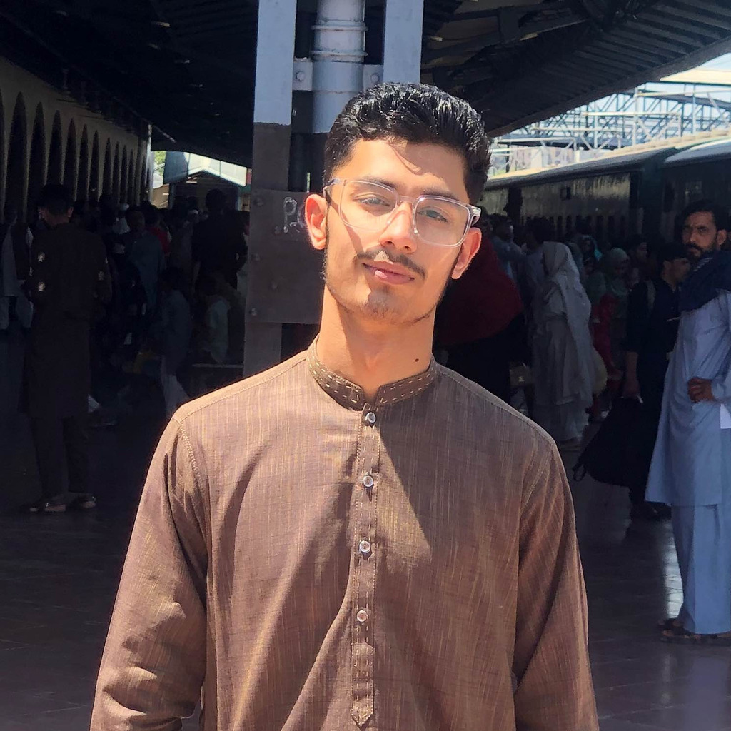 FAIZAN NASIR - Graphic Designer - Tren Stalkers | XING