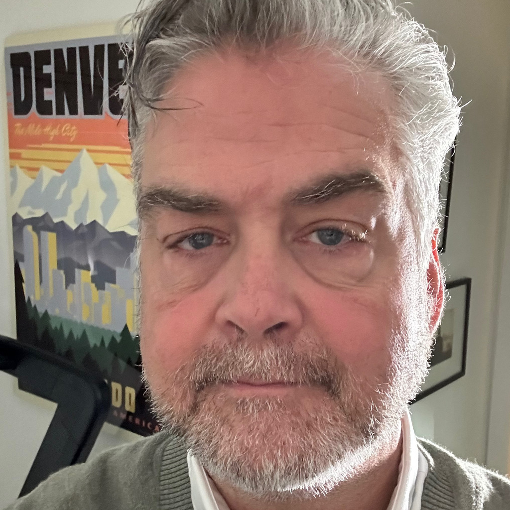 Robert Wescott - President and CEO - Expoune | XING