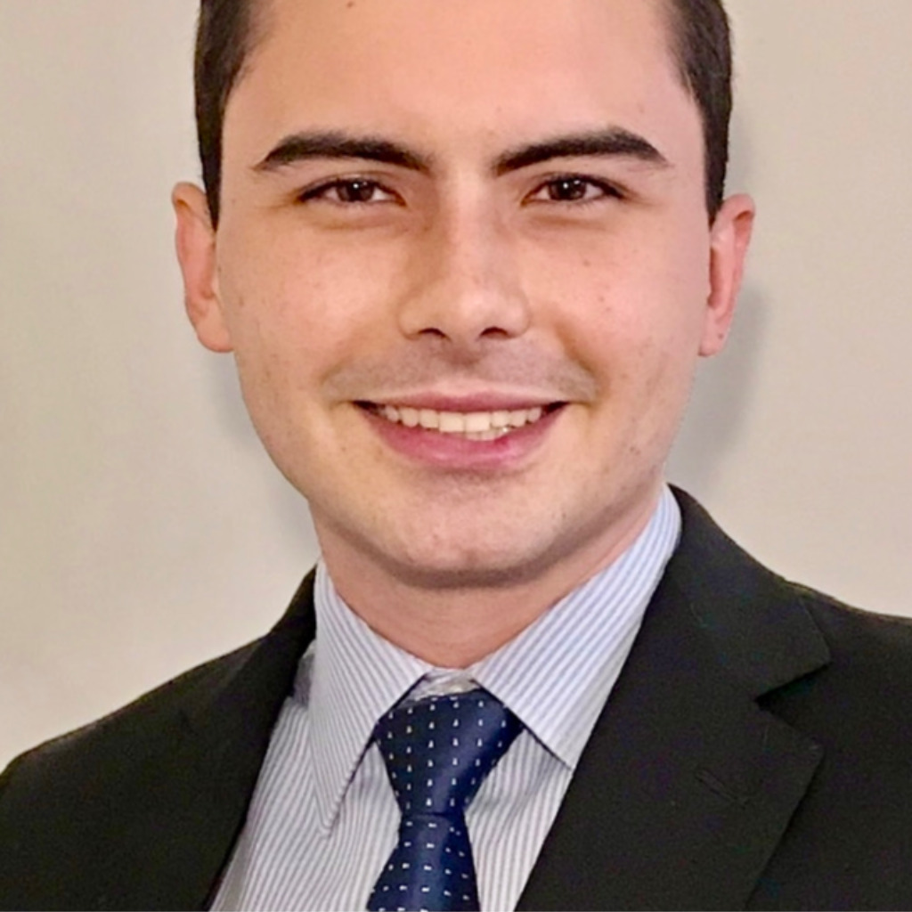 Mag. Jorge Luque - Financial Analyst, Corporate - UDD SAS | XING